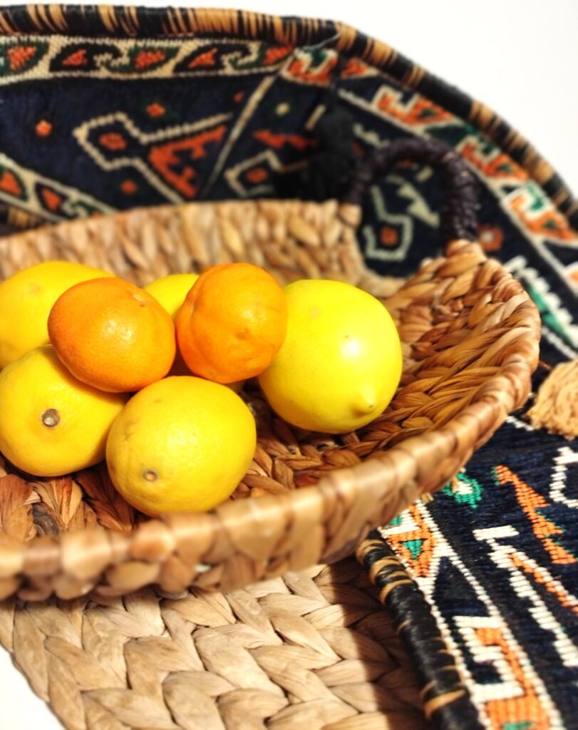 Obiect decorativ, cu 3 buzunare, model traditional Bleumarin TR06 ...